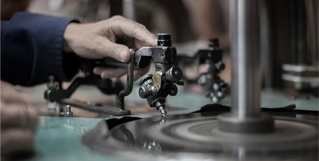 Diamonds manufacturing process