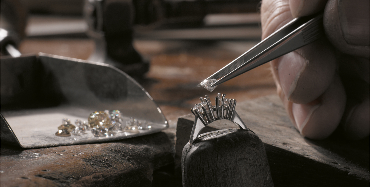 Diamonds manufacturing process